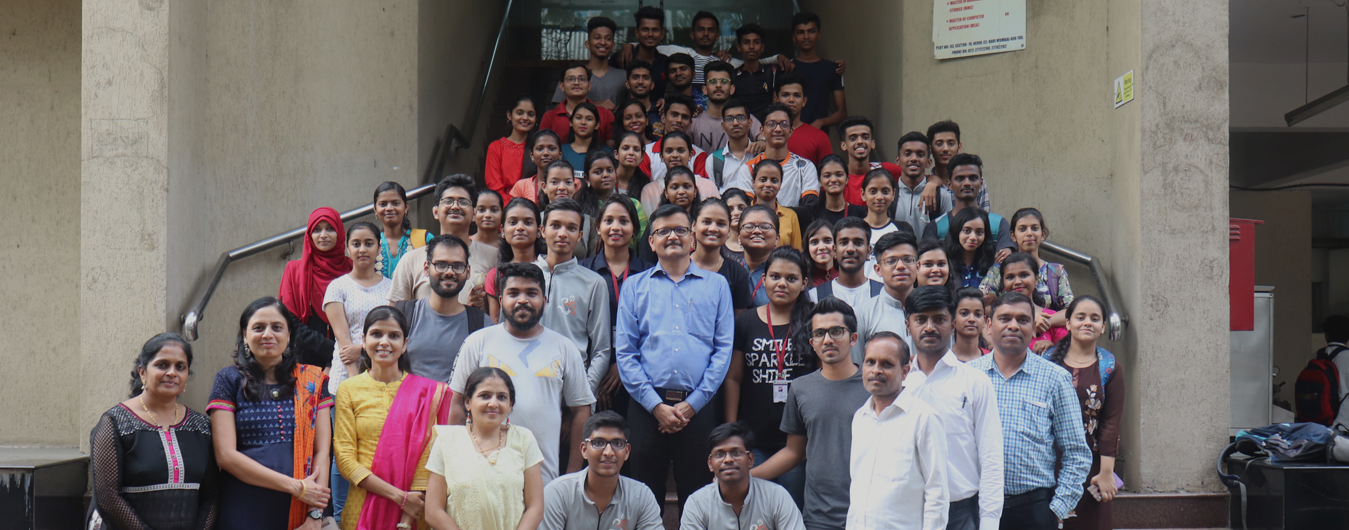 Index of /images/students-corner